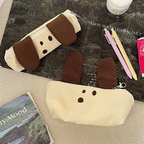 귀여운 삐뚤입강아지필통 파우치 귀여운 강아지캐릭터 휴대용 필통파우치 에이블리