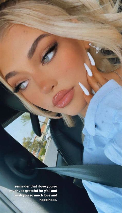 I Need Those Lips In My Life🤤 Scrolller