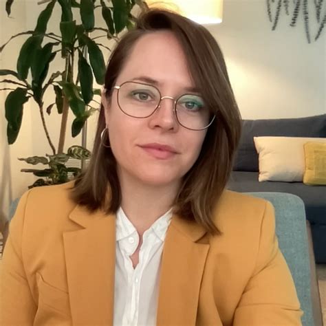 About Joanna — Living Mind Psychotherapy Joanna Walling Lmft Sep