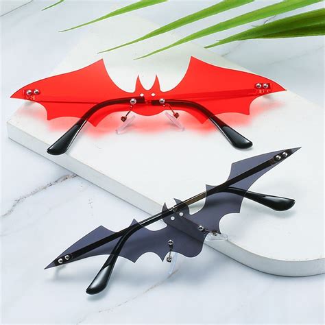 여성용 박쥐 모양의 Uv 차단 선글라스 트렌디한 무테 슬림 선글라스 참신한 금속 프레임 선글라스 파티 코스프레 안경 Aliexpress