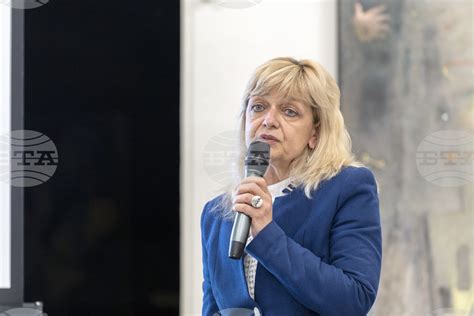 Община Добрич ще кандидатства за финансиране с проект за подмяна на улично осветление Утро