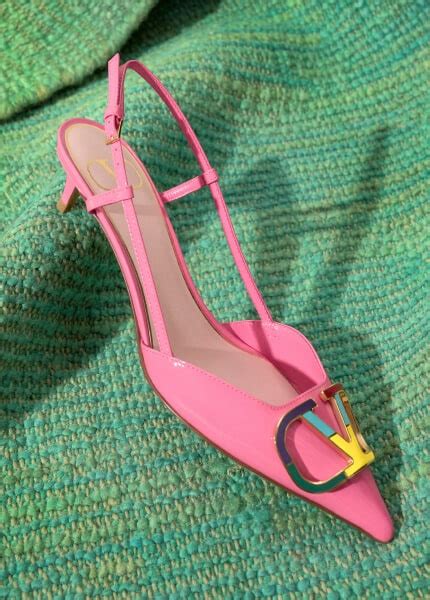 YOOX Women: Shoes, Bags, Designer Clothing, Home and more