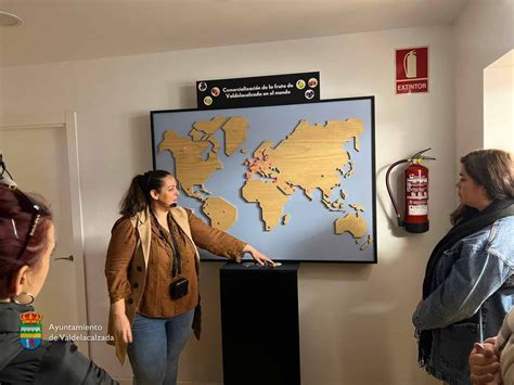 Casa de la floración de Valdelacalzada un viaje por tus sentidos