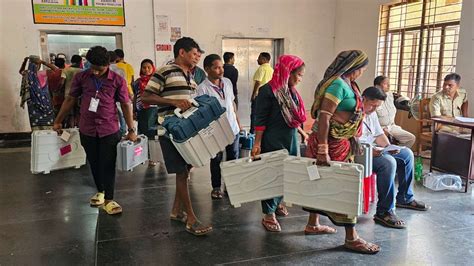 Lok Sabha Elections 2024 Phase 6 About 39 Voter Turnout On