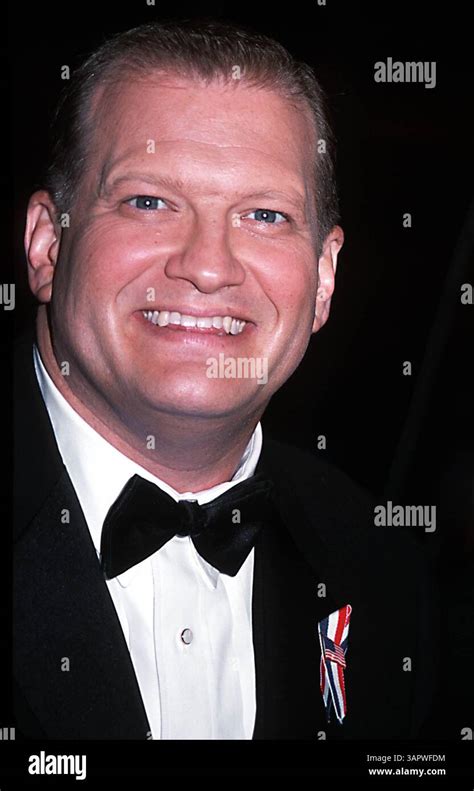 Jan 1 2011 K22998 Sd 09292001drew Careycomedy Central And Friars