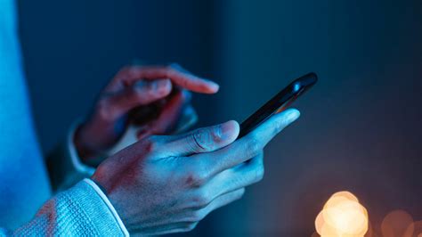 Terbaru Daftar Hp Yang Didukung Teknologi Esim Di Indonesia Ponselmu Termasuk Atau Tidak