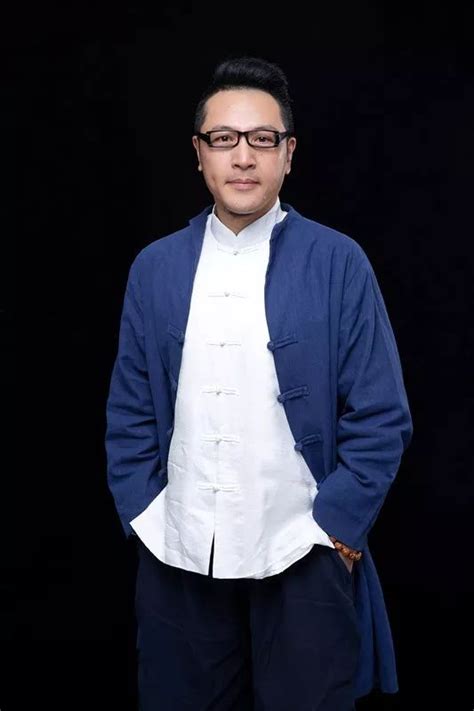 评弹演员吴静与施斌 评演员庄凤珠 施斌和静 大山谷图库