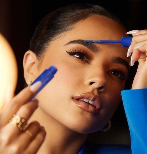 Becky During The New Promo For Tresluce Beauty R BeckyG Media