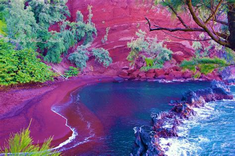Pink Purple And Blue Beach In Hawaii Red Sand Beach Beach Sunset