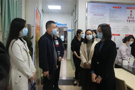 住在这里，老人幸福感满满！江海区仁美社区挂牌全国示范性老年友好型社区澎湃号·政务澎湃新闻 The Paper