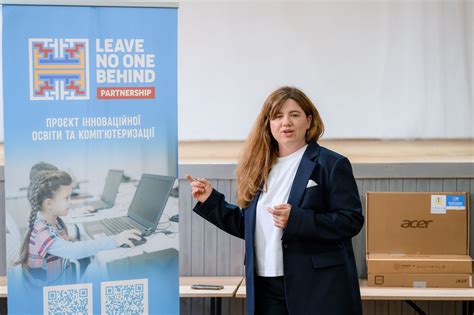 Тайвань інвестував 1 мільйон доларів у компютеризацію українських шкіл Новини Суспільство