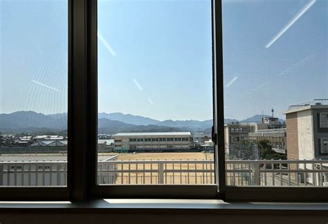 さぬき市長尾小学校新校舎が落成し記念式典でテープカットさせていただきました 三木ゆみこミキユミコ 選挙ドットコム