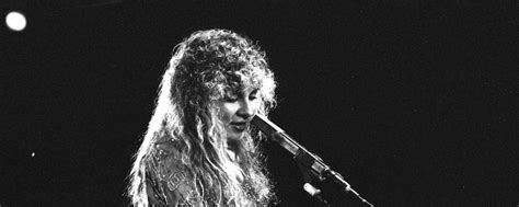 Meaning Behind Songbird By Fleetwood Macs Christine Mcvie