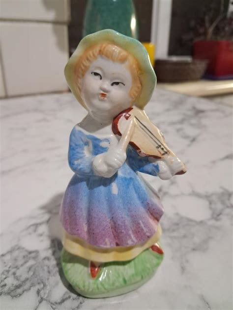 Статуетка — цена 265 грн в каталоге Статуэтки Купить товары для дома и быта по доступной цене на