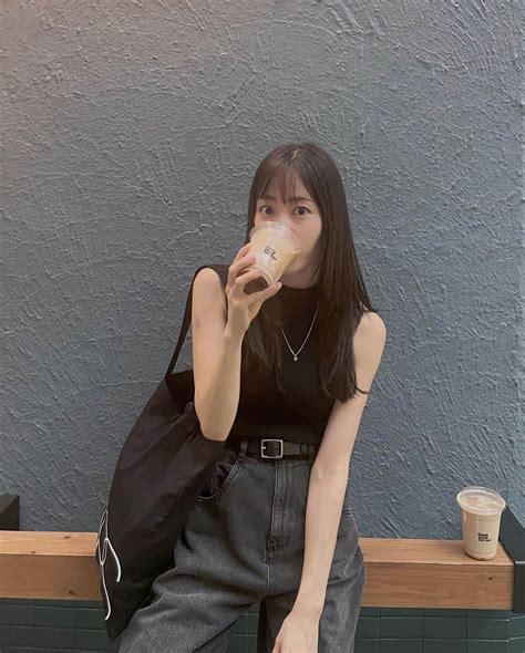 Instagram Hikarikajiwara