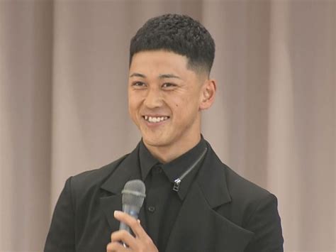 現在世界ランク1位車いすテニス・小田凱人選手が愛知県一宮市の母校に凱旋 パリパラでの活躍誓う 東海テレビnews