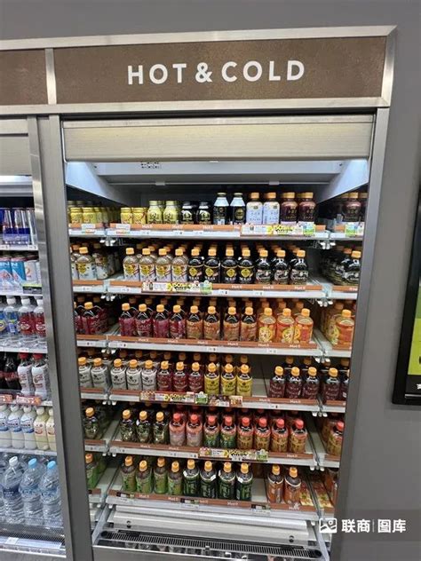 20张图揭秘日本全家最新店型“famima ” 36氪