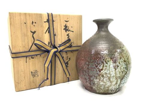【中古】未使用箱入 佐久知炎仙 秘色南蛮 花入 共箱 共布 花瓶 壷 花器 作家本人と親交のあったお宅より 華道具の落札情報詳細 ヤフオク