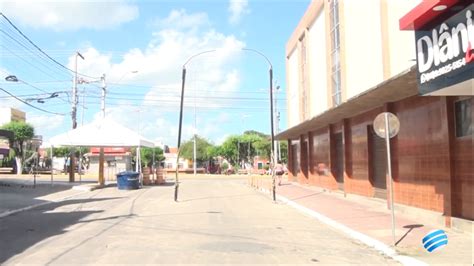 Tv Monólitos Após “trancar” As Ruas Prefeitura De Quixadá “torra