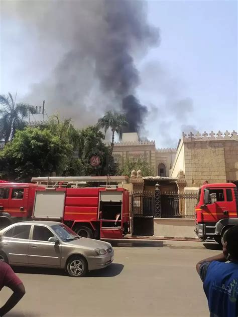 صور حريق وزارة الأوقاف بالقاهرة اليوم وتفاصيل الحادث شبابيك