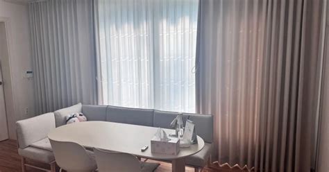 상담도 친철하게 잘해주시고 시공할때도 꼼꼼하고 튼튼하게 잘 설치해주셨습니다 이쁜커튼 설치해주셔서 감사합니다 덕분에 집이 더 화사해졌어요 숨고 숨은고수