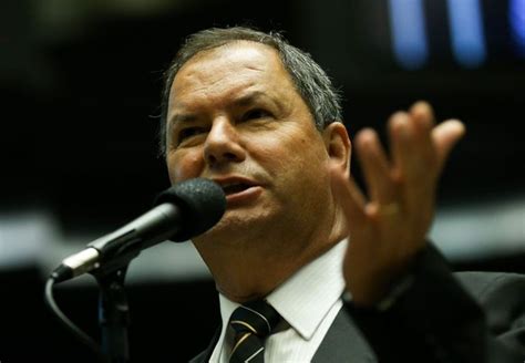 Em Reunião Tensa Ccj Tentar Realizar Hoje Leitura Do Parecer Pec Da