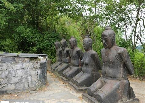 秦檜後人：秦檜已跪了岳飛，憑什麼還要跪岳母？岳飛後人說：該跪 每日頭條
