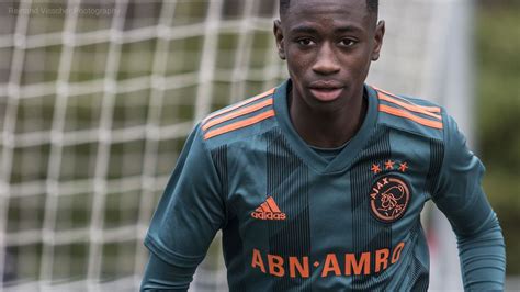 Ajax Tv Highlights Ajax O15 Feyenoord O15 6 1