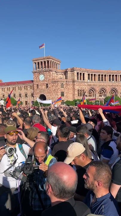 Հանրապետության հրապարակը հենց հիմա Youtube