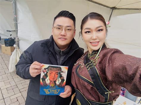 Bold “Эх хэл” Төрийн бодлого босоо явахад Танхил хэл минь яруусан жаргамуй Түмэн олныхоо хаан