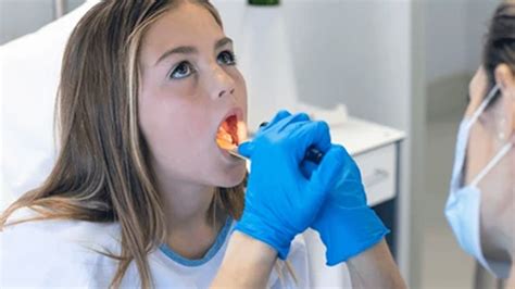 Tonsillitis Vs Strep Throat Expert Explains The Difference Between The