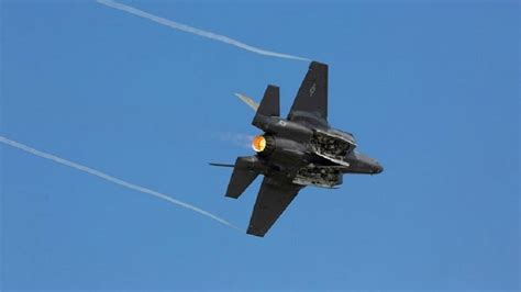 Objavljen snimak kako je 100 miliona dolara vrijedan avion F 35 završio