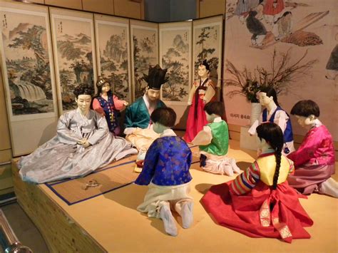 설날의 가족 풍경 강원도 강릉시 오죽헌 내부에 있는 오마이포토