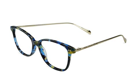 How To Choose Eyeglasses For The Older Women
