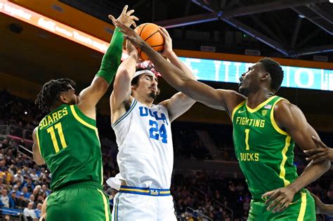 Pac 12 Mens Basketball Preseason Media Poll Has Oregon 4th Oregon