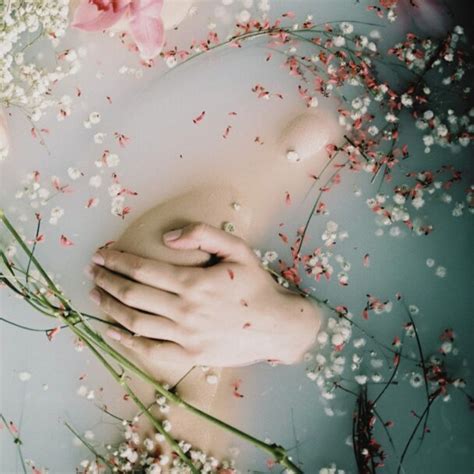 How To Live A More Shameless Life Get Naked Jessica Angileri