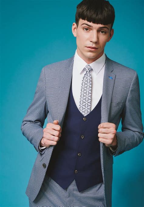 Spin Zach Grey With Blue Black Micro Houndstooth Pattern 3 Piece Suit