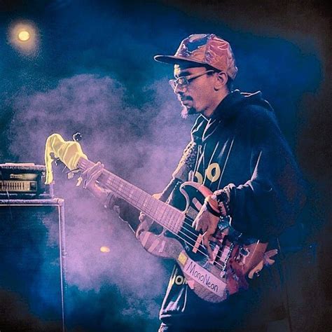 Mononeon A K A Dywane Thomas Jr Thomas Bassist Under The Influence