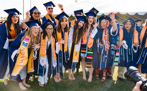 Bright Futures Ahead Csuf Starts Four Days Of Commencement Ceremonies Orange County Register