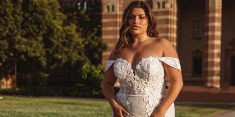 Sexy Wedding Dresses That Will Turn Heads Pretty Happy Love Wedding