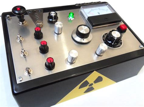 MATRIXSYNTH RC CIRCUIT BENT GEIGER LAB ECHO ATMOSPHERE DRONE SOUND GENERATOR SYNTHESIZER