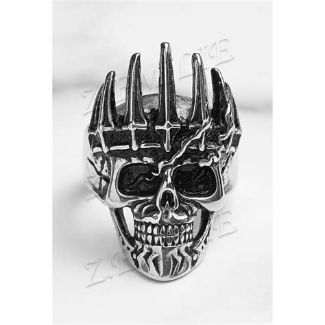 Bague acier tête de mort