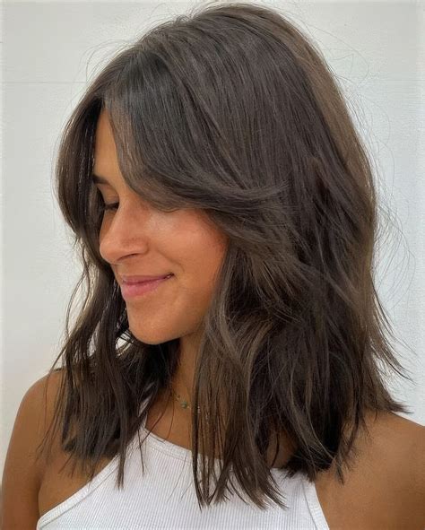 Medium Hair Cuts With Bangs And Layers