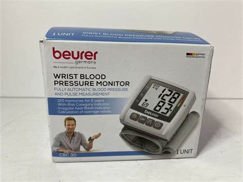 دستگاه فشار خون Beurer Bm16؛ دیجیتالی ضد آب مناسب سنجش ضربان قلب آراد