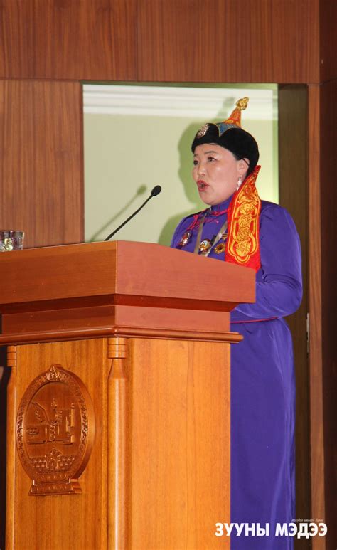 Фото Малчин эмэгтэйчүүд Манлайлал улсын зөвлөгөөн Төрийн ордонд боллоо