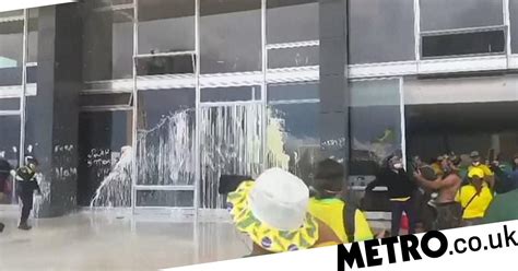 Watch Bolsonaro Supporters Storm Brazilian Congress Metro Video