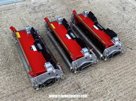 Sold Toro Triflex Thatching Units For Sale Rjw Machinery Sales Ltd