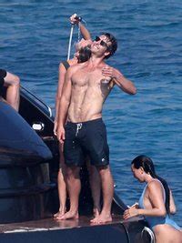 Glen Powell Page Lpsg