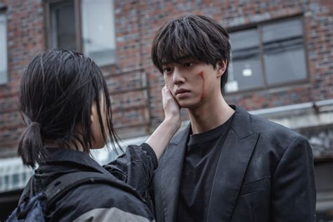 송강 스위트홈 시즌3 공개 D 1기나긴 여정 마침표 찍는다