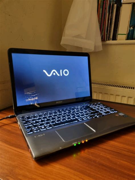 SONY VAIO SVE151J13M 15 6 LAPTOP I5 3230M 2 5 GHz 4GB RAM FAST UK